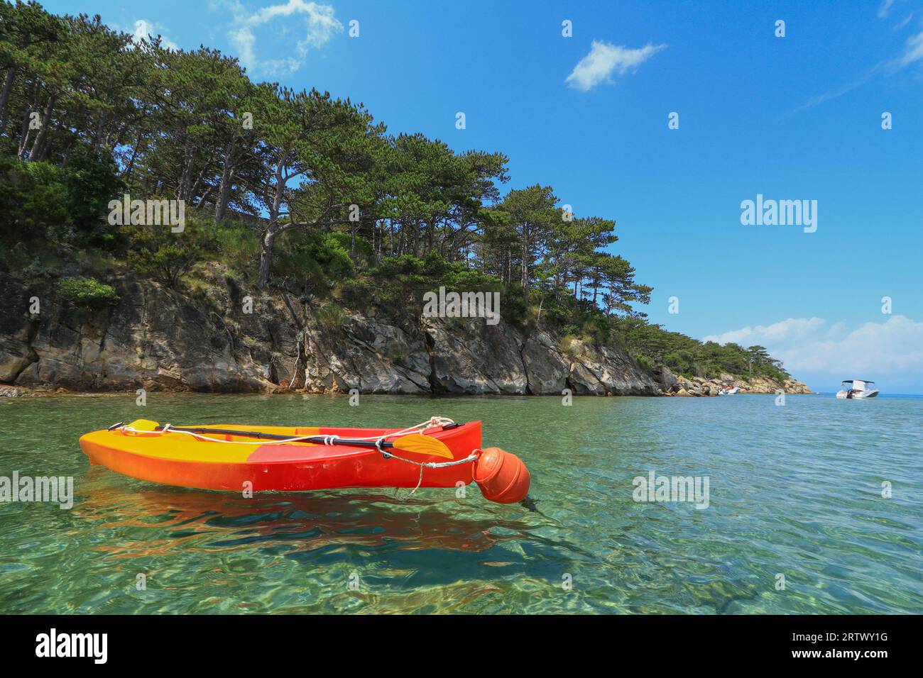 Kayak croatia beach hi-res stock photography and images - Alamy