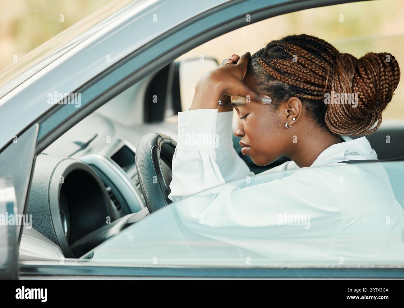 Black woman, car problem or headache stress on road for auto repair ...
