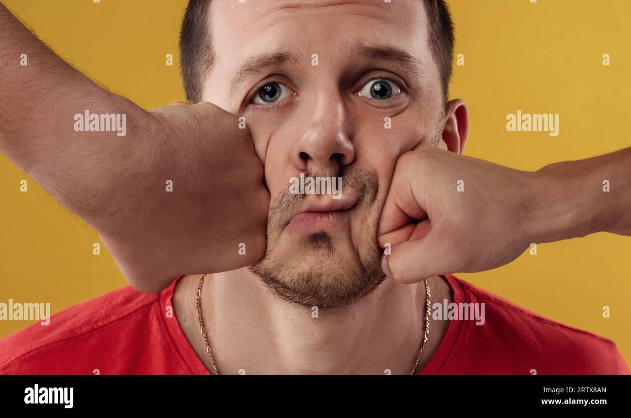 Face punch hi-res stock photography and images - Alamy