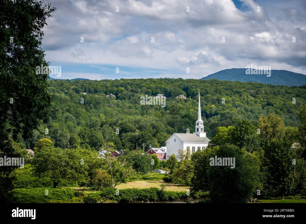 White Stowe Community Church, Vermont, New England, United States Stock ...