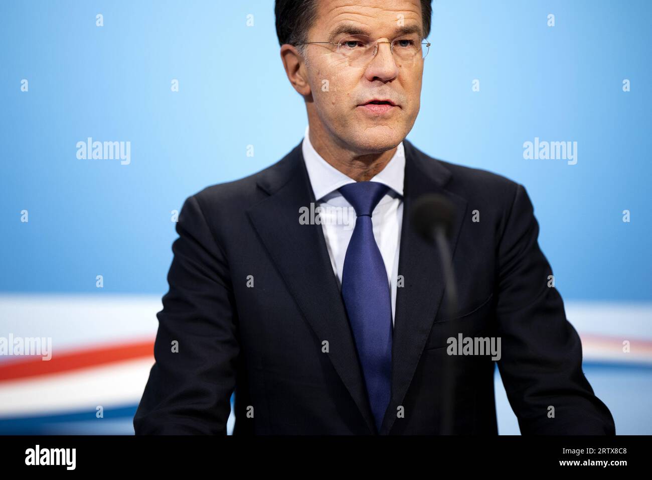 THE HAGUE - Outgoing Prime Minister Mark Rutte speaks to the press ...
