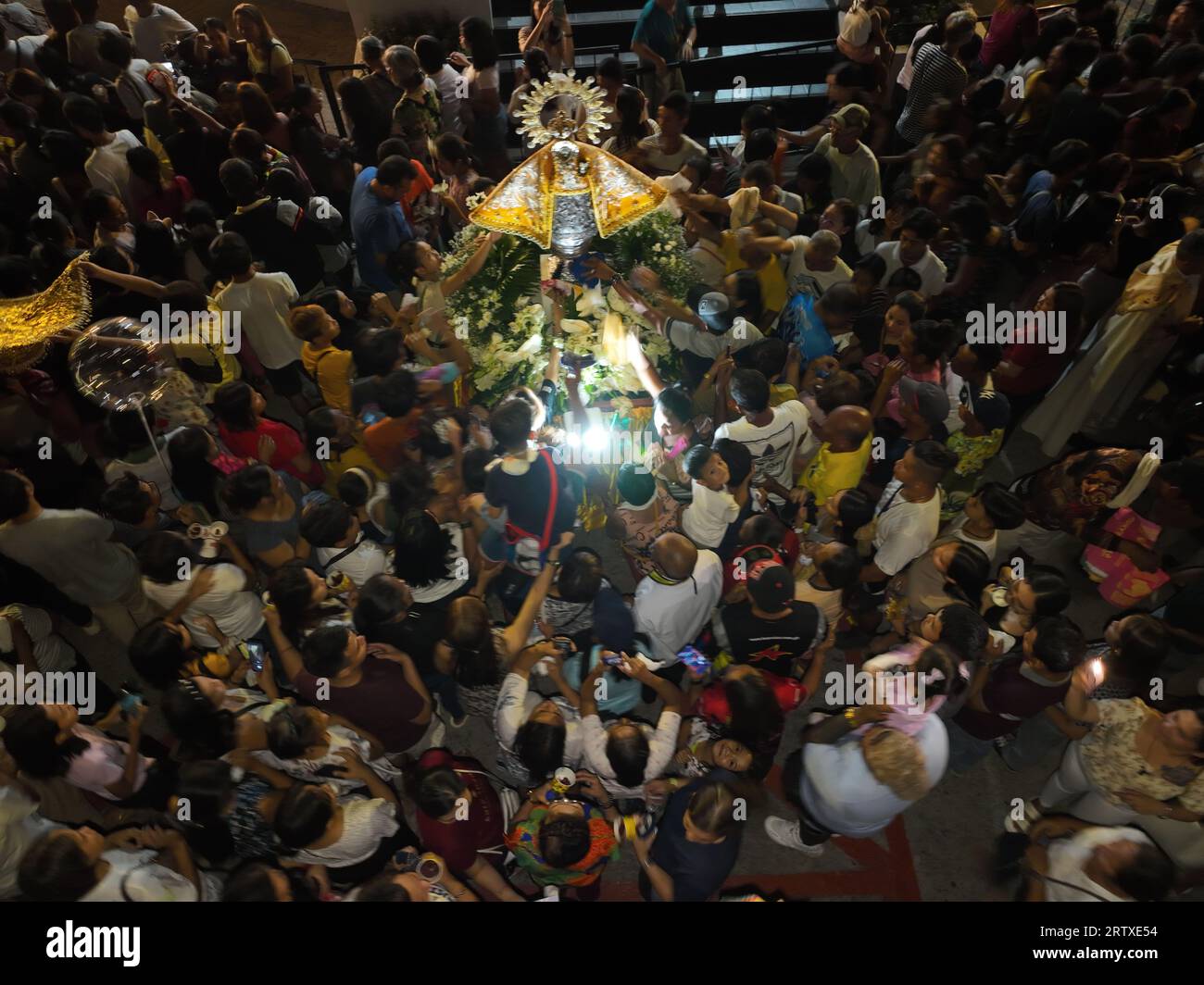 Naga City, Philippines. 15th September, 2023. Thousands of Marian ...