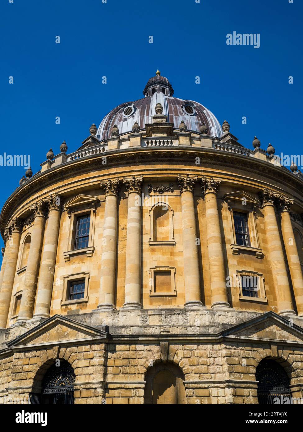 Radcliffe Camera, Famous Oxford Landmark, a Reading Library of the ...