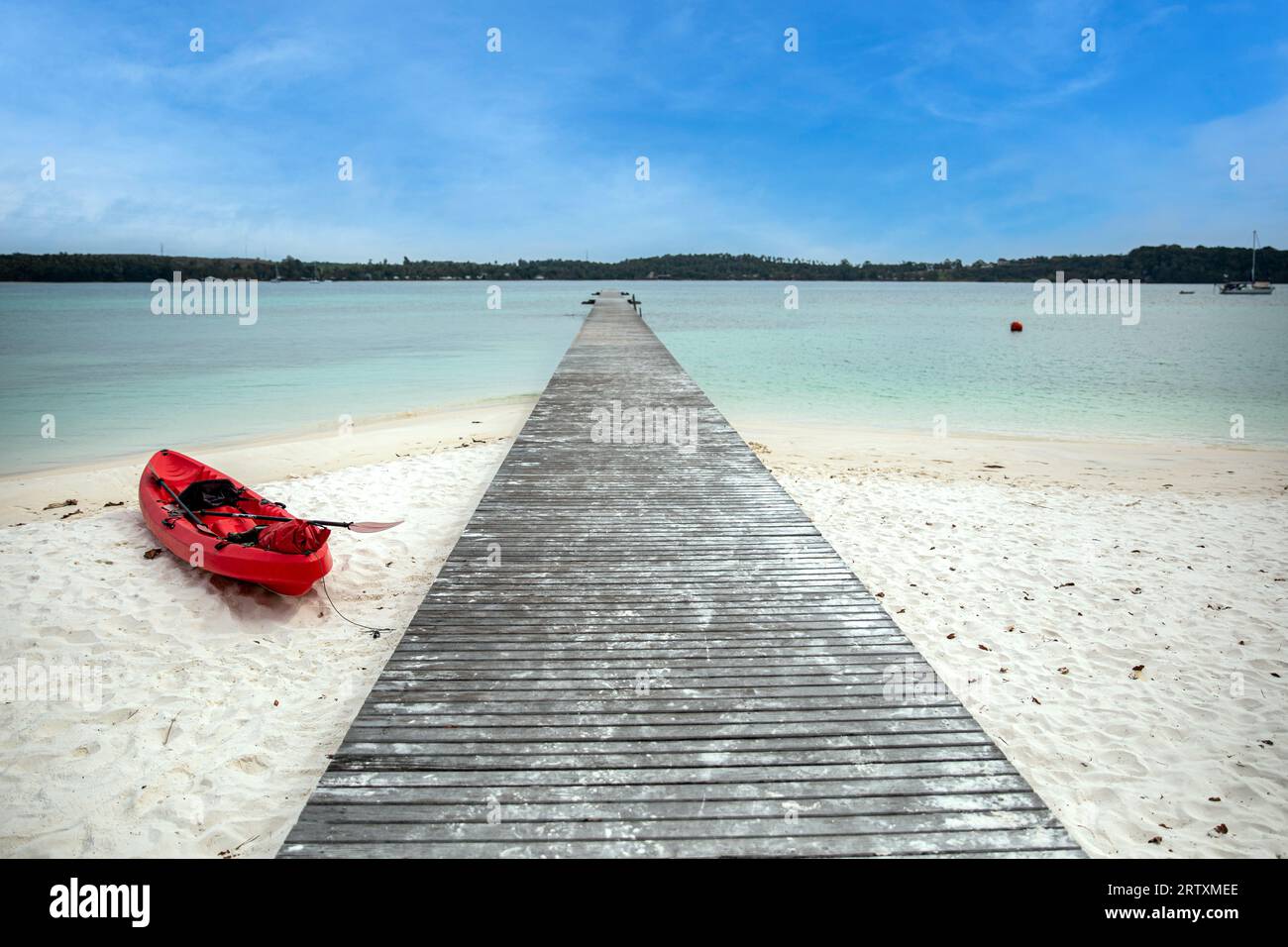 Beautiful tropical island koh kham hi-res stock photography and images ...