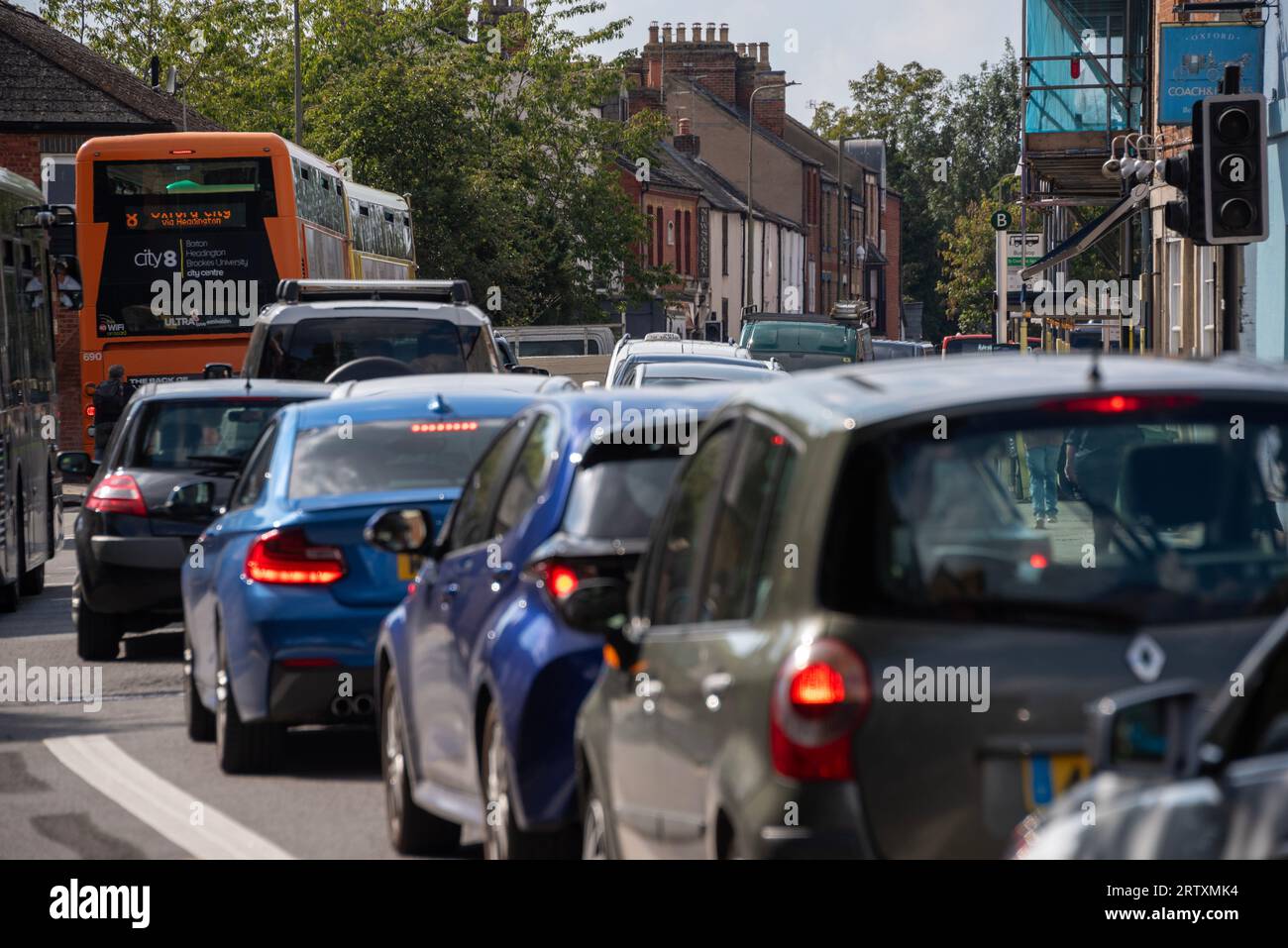 Low traffic hi-res stock photography and images - Alamy