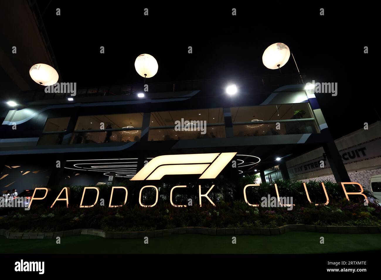 Singapore, Singapore. 15th Sep, 2023. Circuit atmosphere - Paddock Club. 15.09.2023. Formula 1 ...