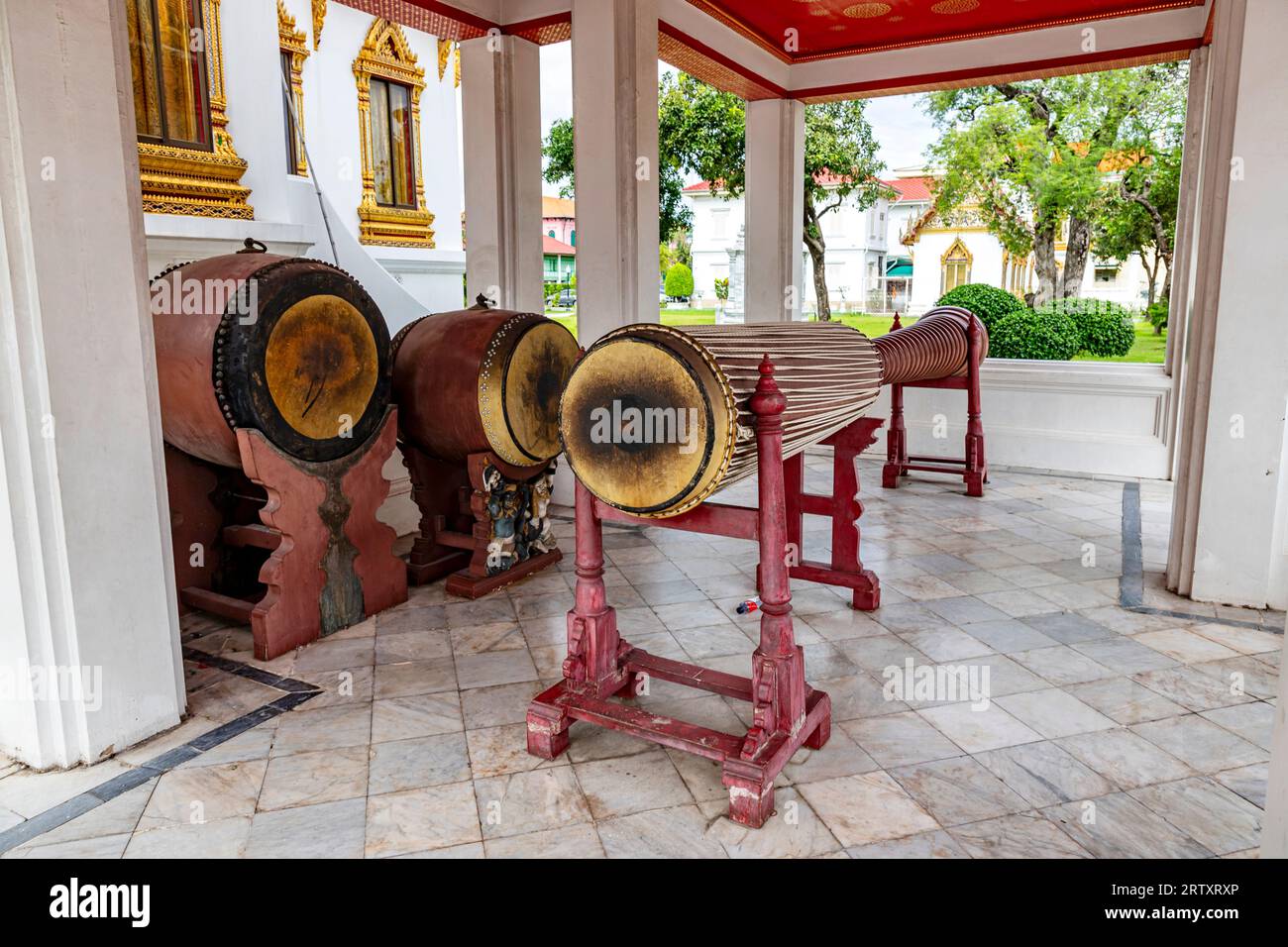 32 meters hi-res stock photography and images - Alamy