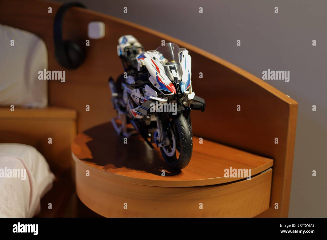 Bmw m1000rr hi-res stock photography and images - Alamy