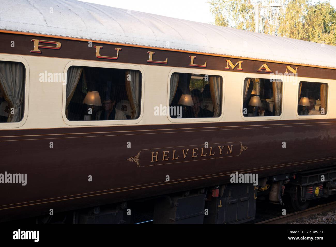 Statesman Rail Pullman coach "Helvellyn Stock Photo - Alamy