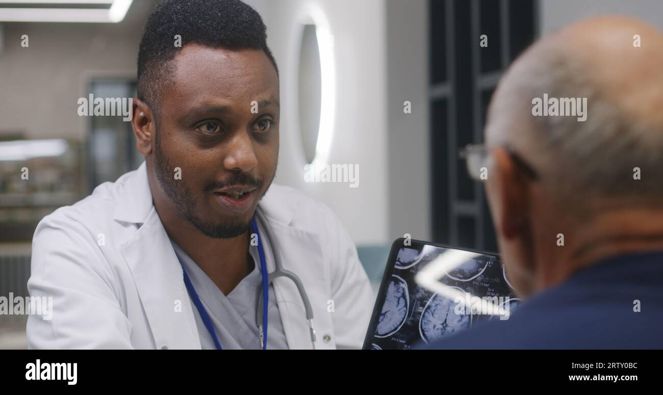 Diverse doctor patient in ct hi-res stock photography and images - Alamy