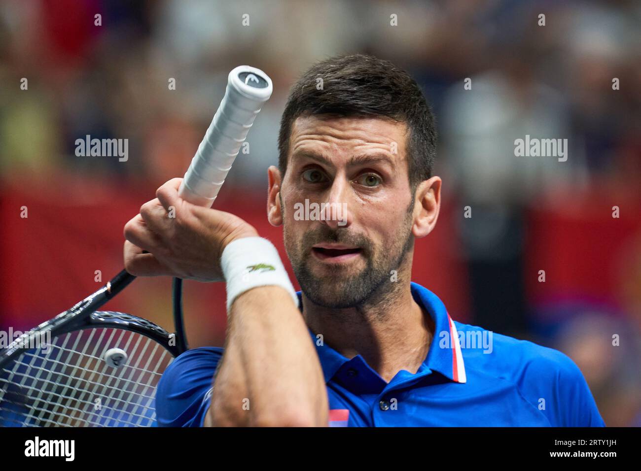 Novak djokovic tenis acción hi-res stock photography and images - Alamy