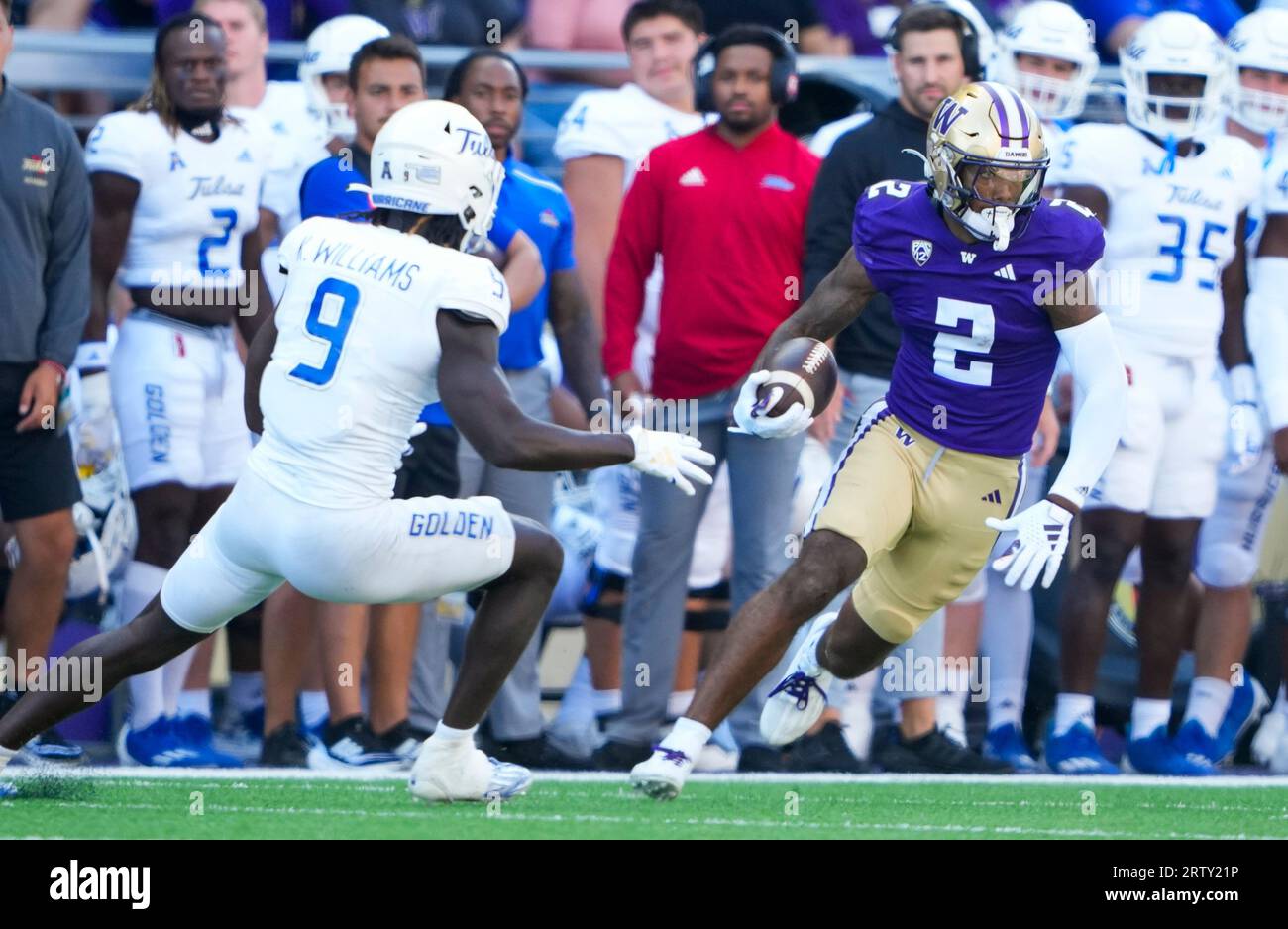 Washington wide receiver Ja'Lynn Polk runs the ball against Tulsa ...