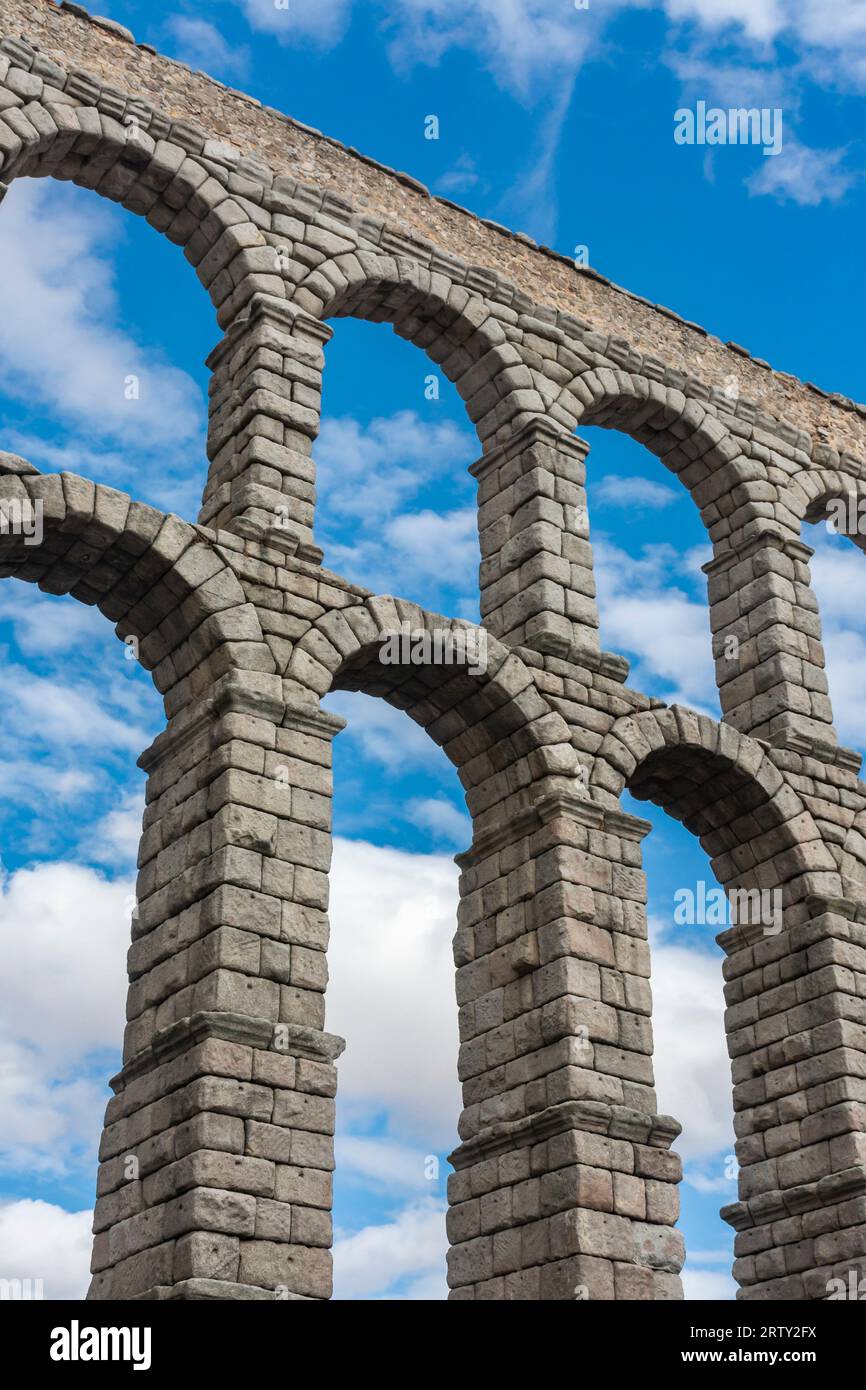 14 meters high hi-res stock photography and images - Alamy