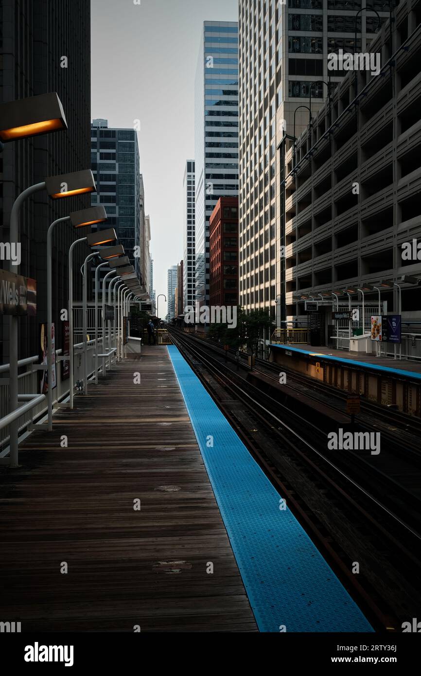 Chicago sunseet hi-res stock photography and images - Alamy