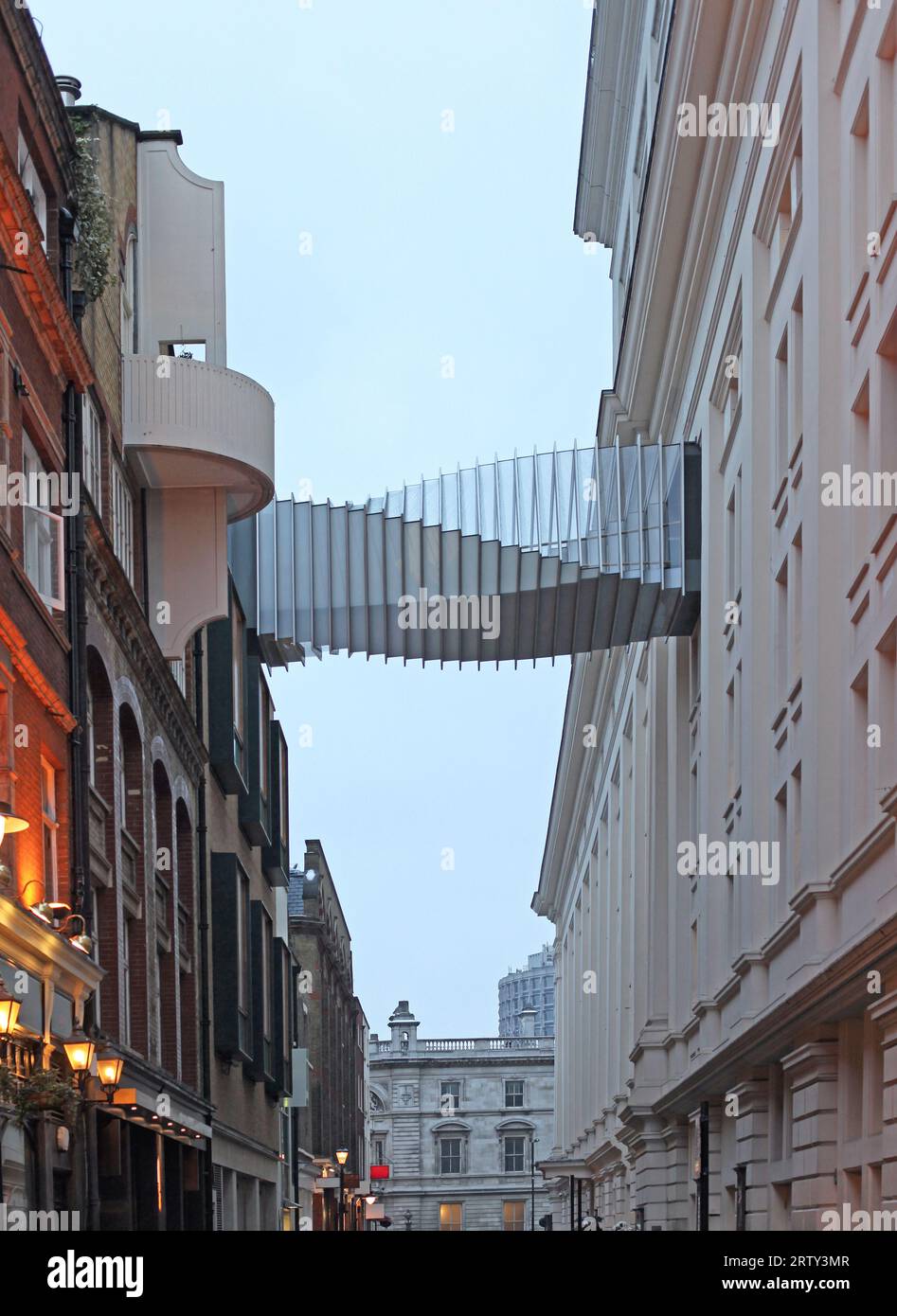 Bridge Between Buildings in Floral Street at Covent Garden in London UK ...