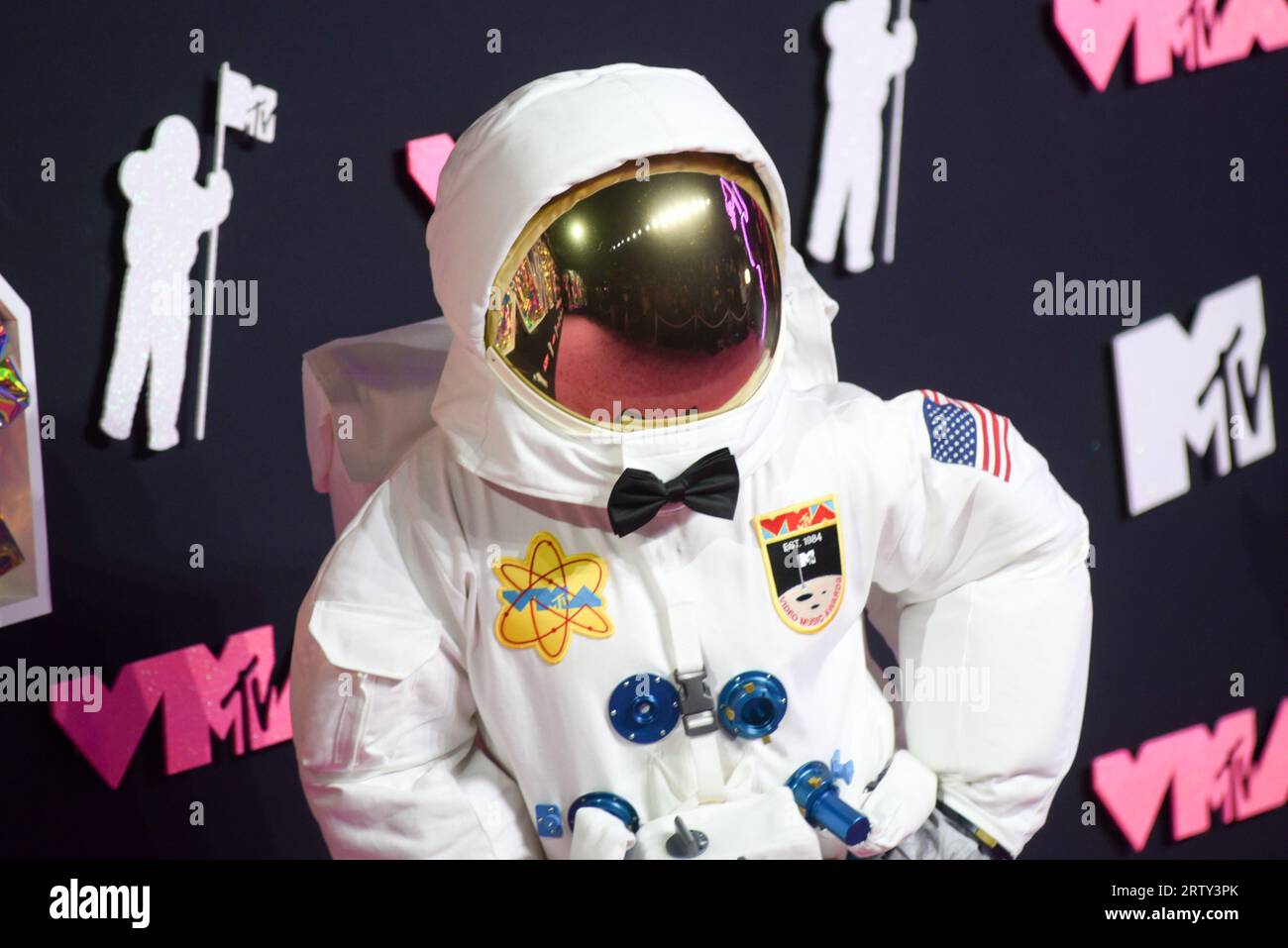 New Jersey, USA. 12th Sep, 2023. MTV Moonman walking on the red carpet ...