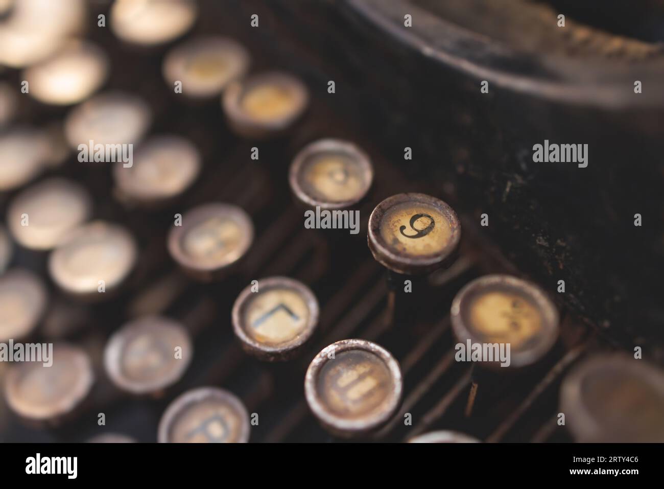 Vintage typewriter with Cyrillic alphabet characters keyboard, writing ...