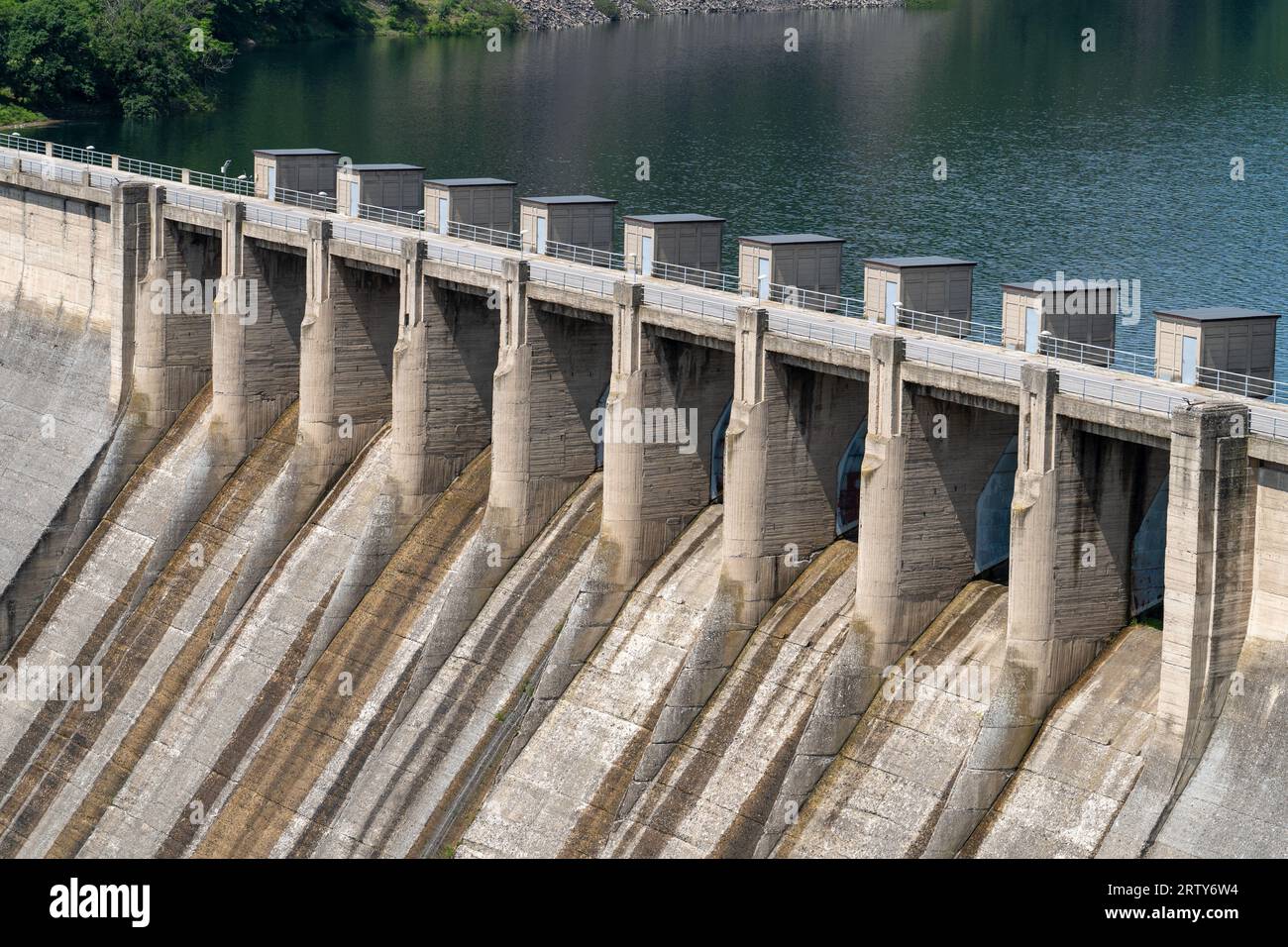 Hydroelectric equipment - concrete dam wall Stock Photo - Alamy