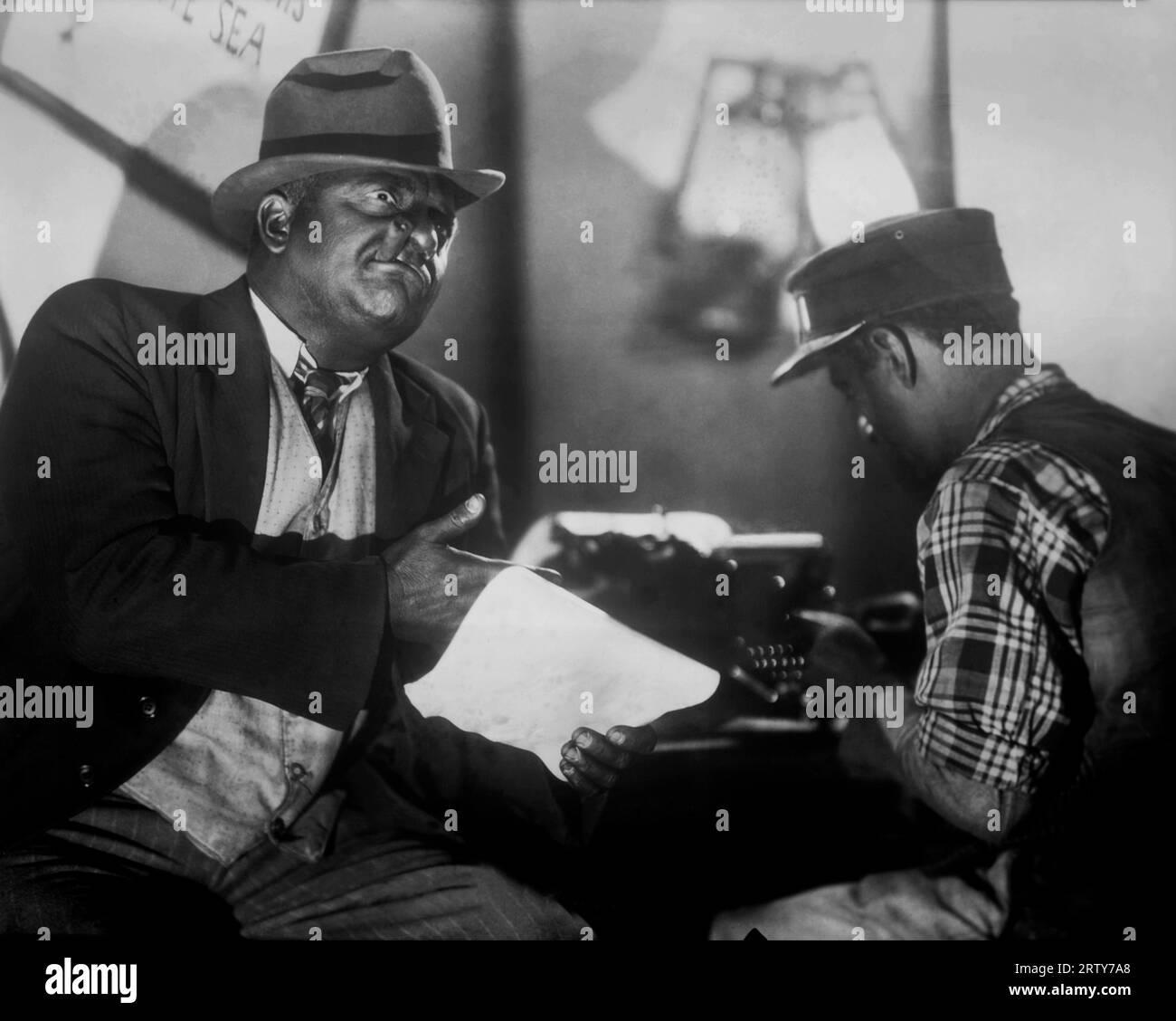 Chicago illinois comedian hi-res stock photography and images - Alamy