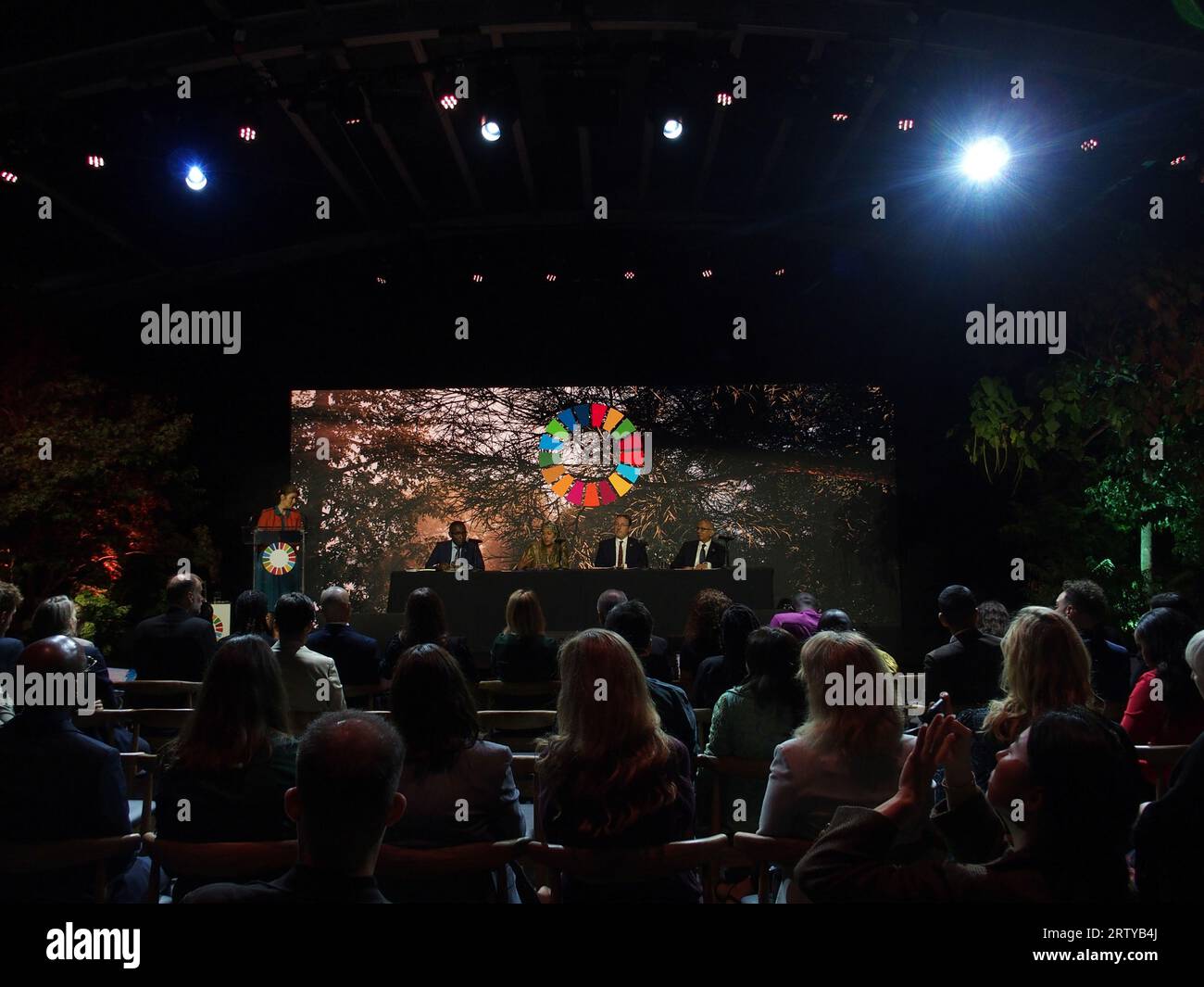 Sdgs pavilion hi-res stock photography and images - Alamy