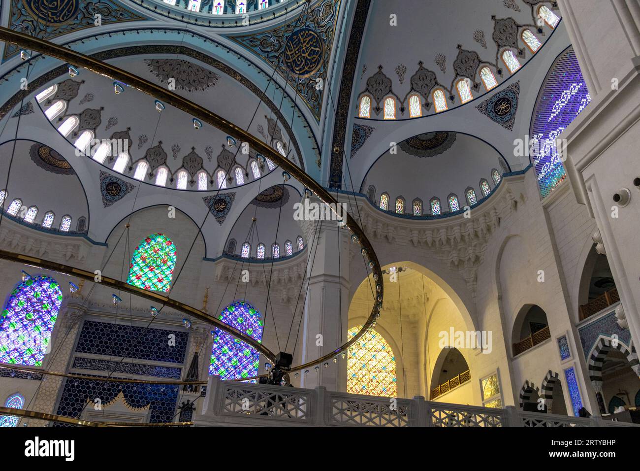 Camlica mosque in istanbul hi-res stock photography and images - Alamy