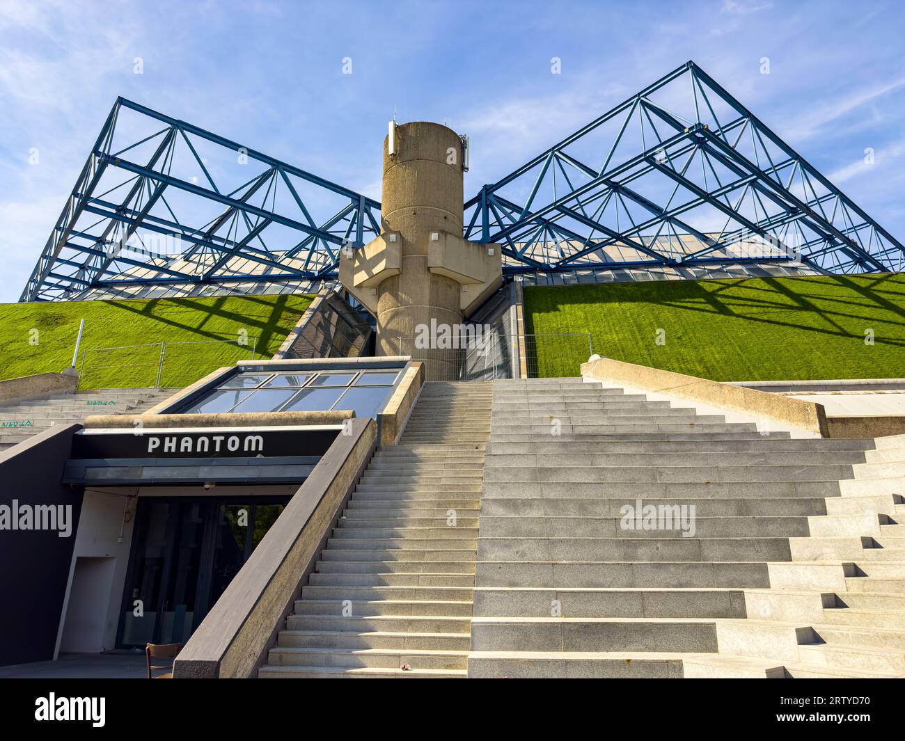 Accor arena hi-res stock photography and images - Alamy