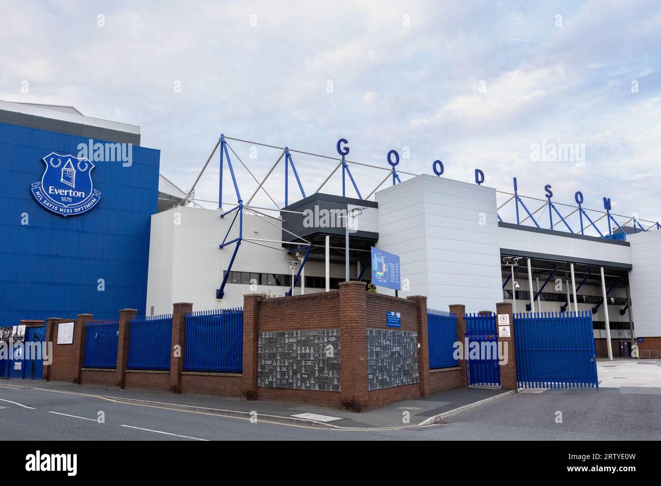 Aerial view of goodison park hi-res stock photography and images - Alamy