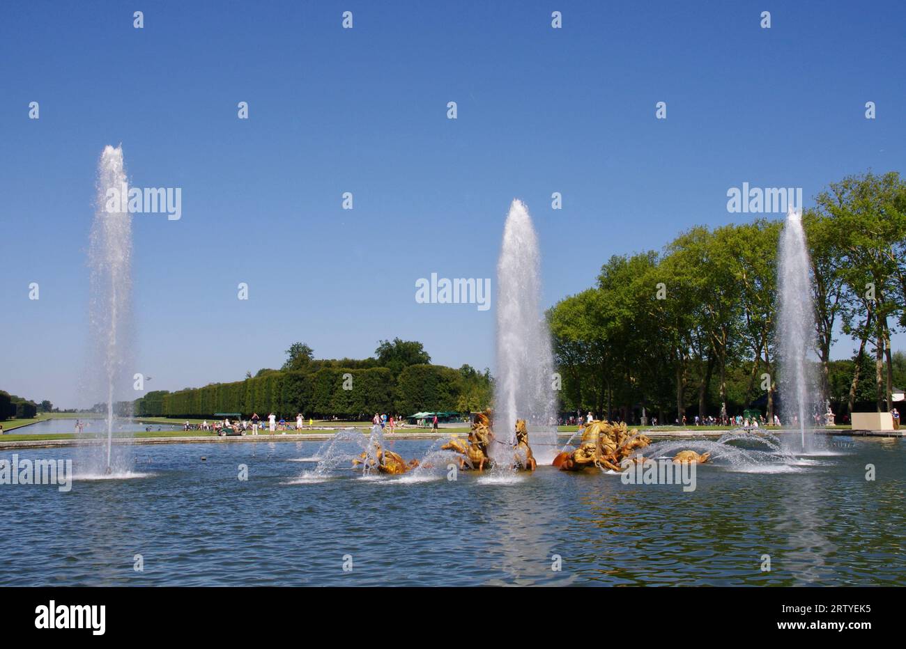 Water fountains gardens palace versailles hi-res stock photography and ...