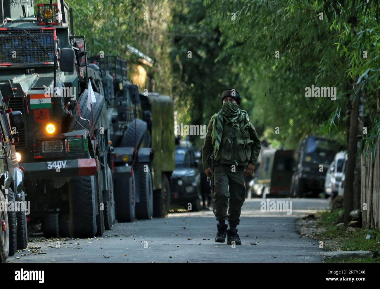 Indian armys colonel hi-res stock photography and images - Alamy