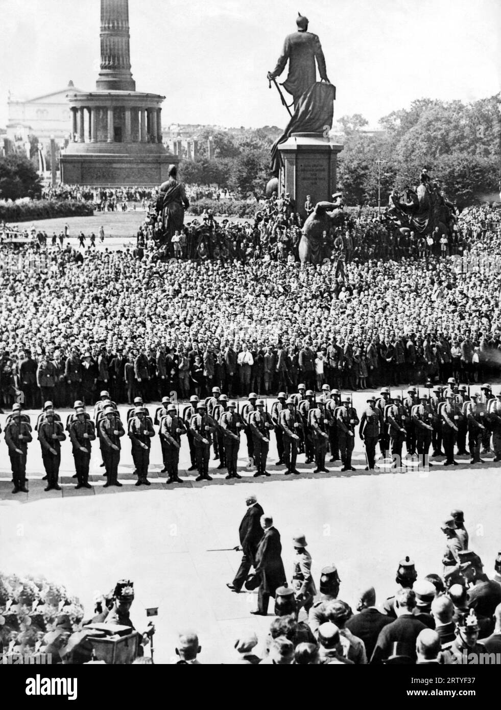 Dr grosner hi-res stock photography and images - Alamy