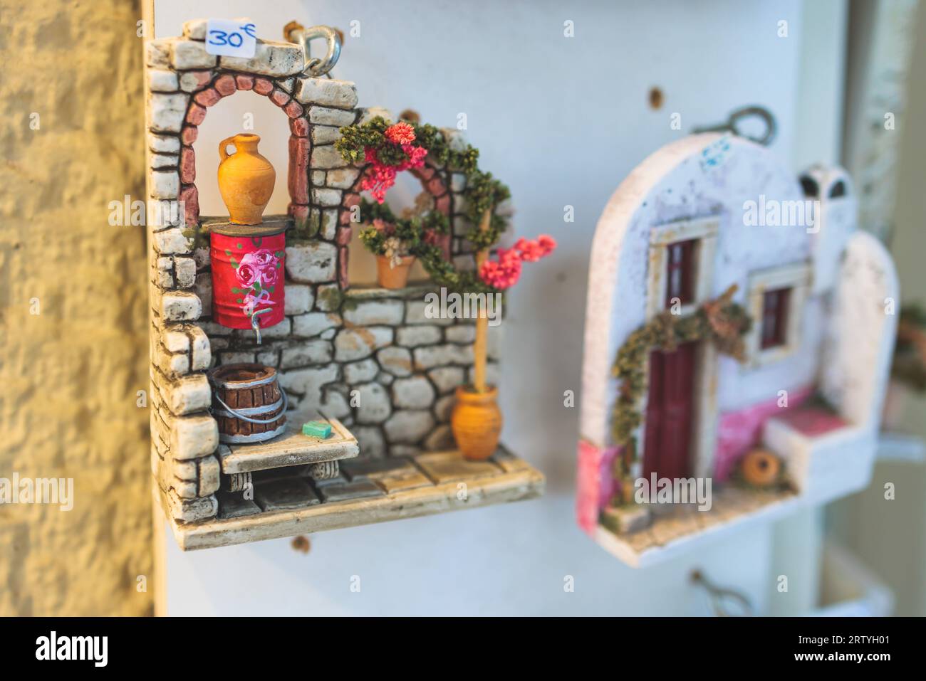 Fridge magnets crete hi-res stock photography and images - Alamy