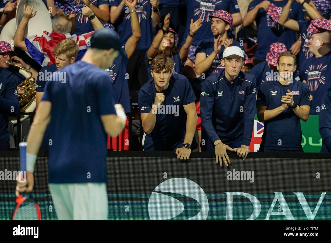 Jack draper fans hi-res stock photography and images - Alamy