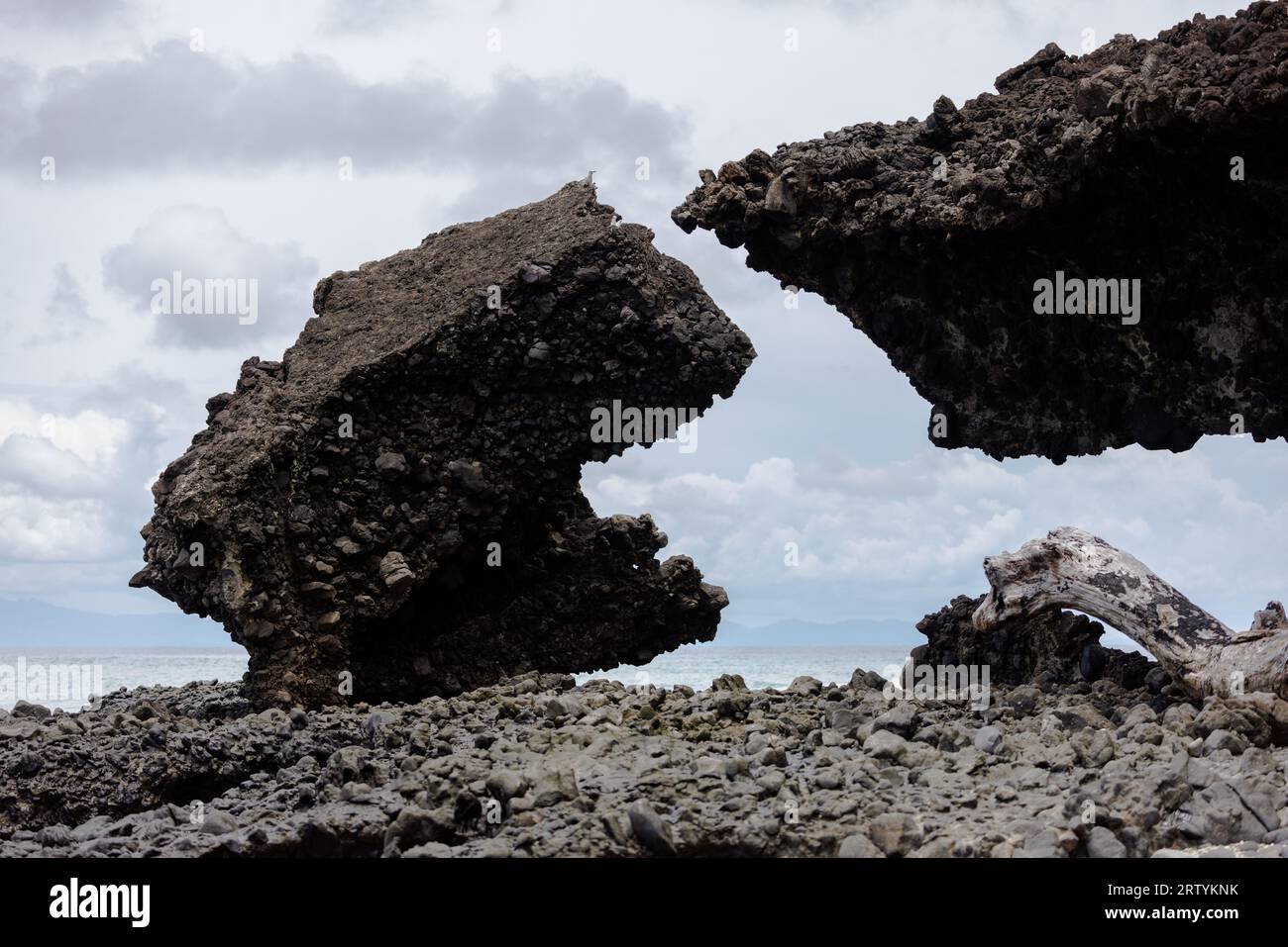 Broken rock hi-res stock photography and images - Alamy