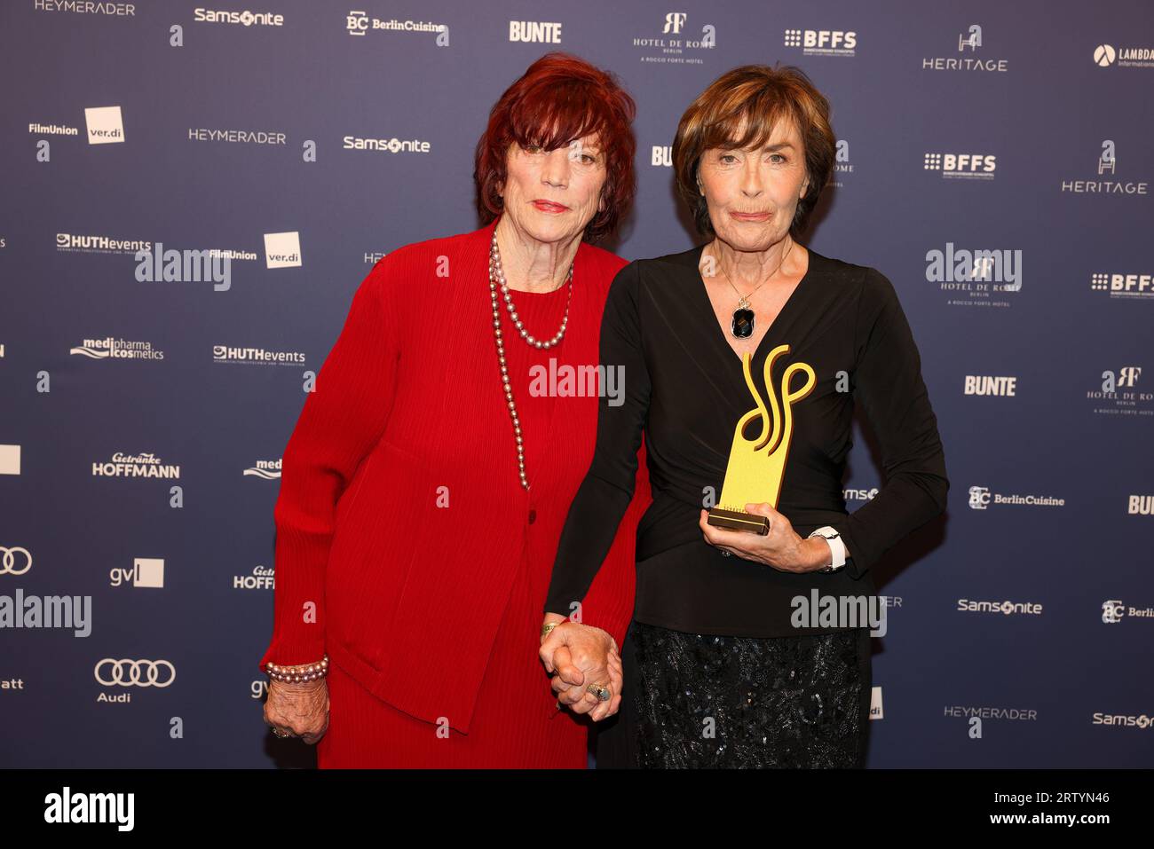 Berlin, Germany. 15th Sep, 2023. Regina Ziegler (laudator, l) and ...