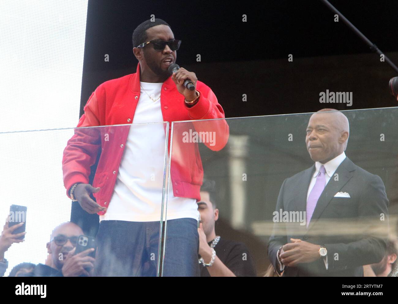 New York, NY, USA. 15th Sep, 2023. Sean 'Diddy' Combs is presented with ...