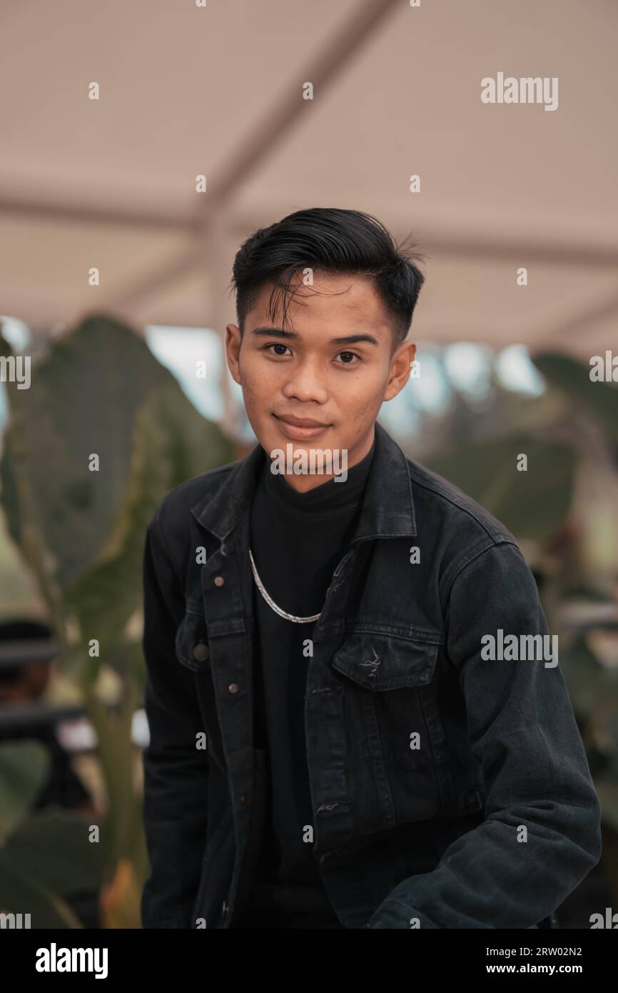Relaxed young asian american hi-res stock photography and images - Alamy