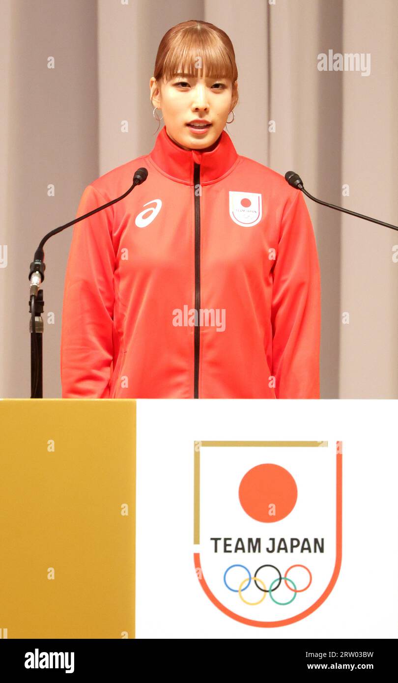 Tokyo, Japan. 15th Sep, 2023. Japanese fencer Misaki Emura of the flag ...