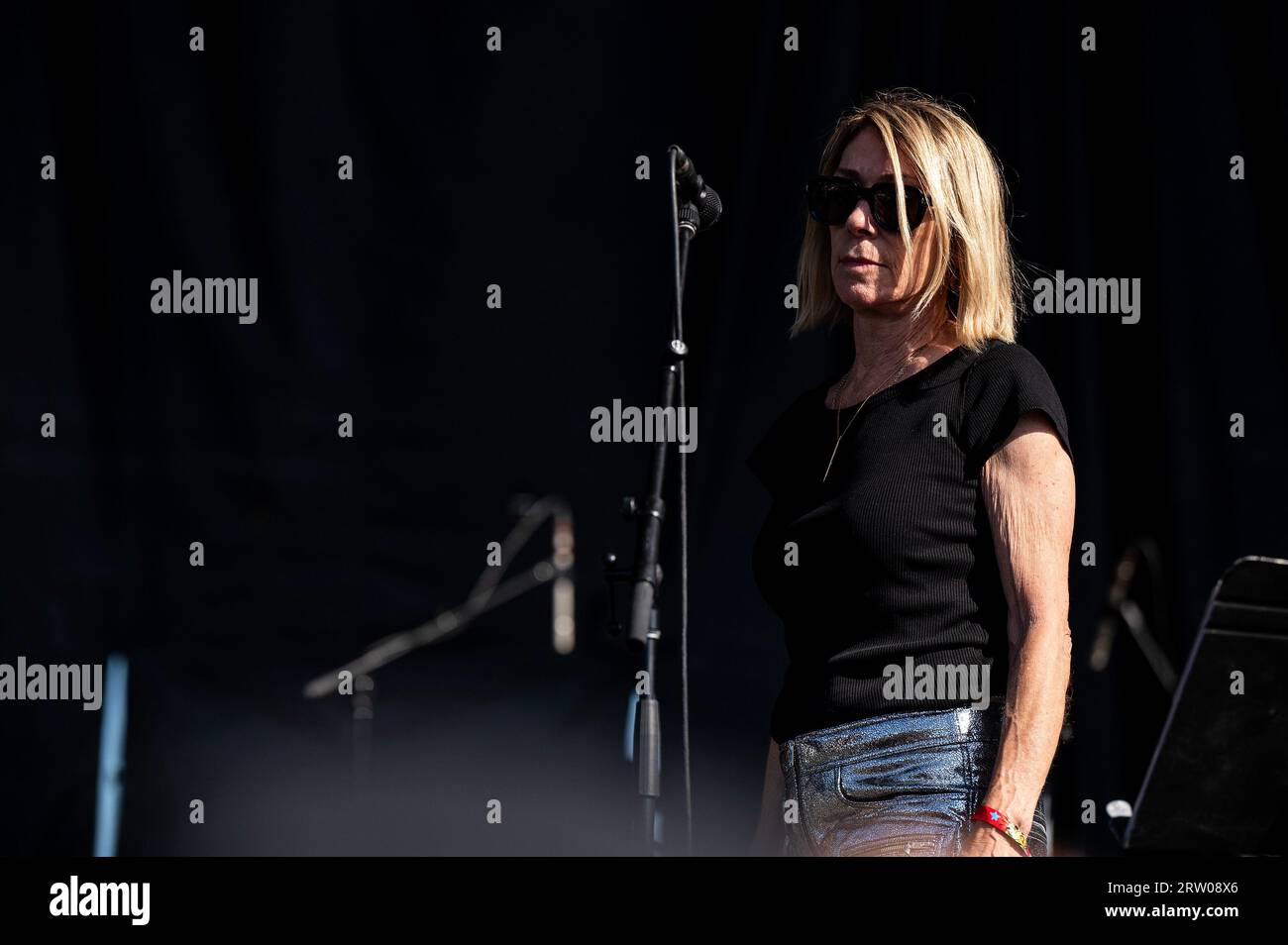 Kim gordon art hi-res stock photography and images - Alamy