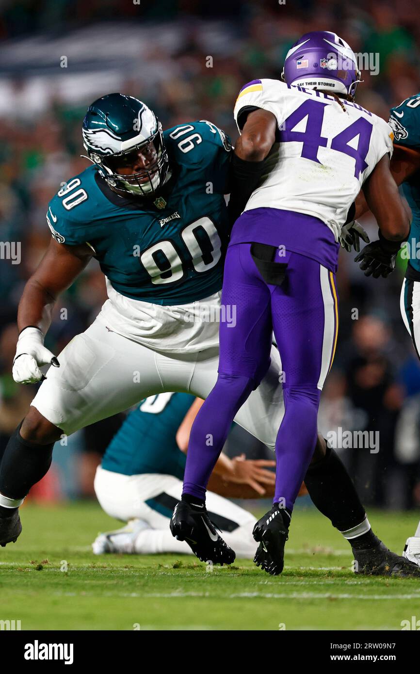 Philadelphia Eagles defensive tackle Jordan Davis (90) in action ...
