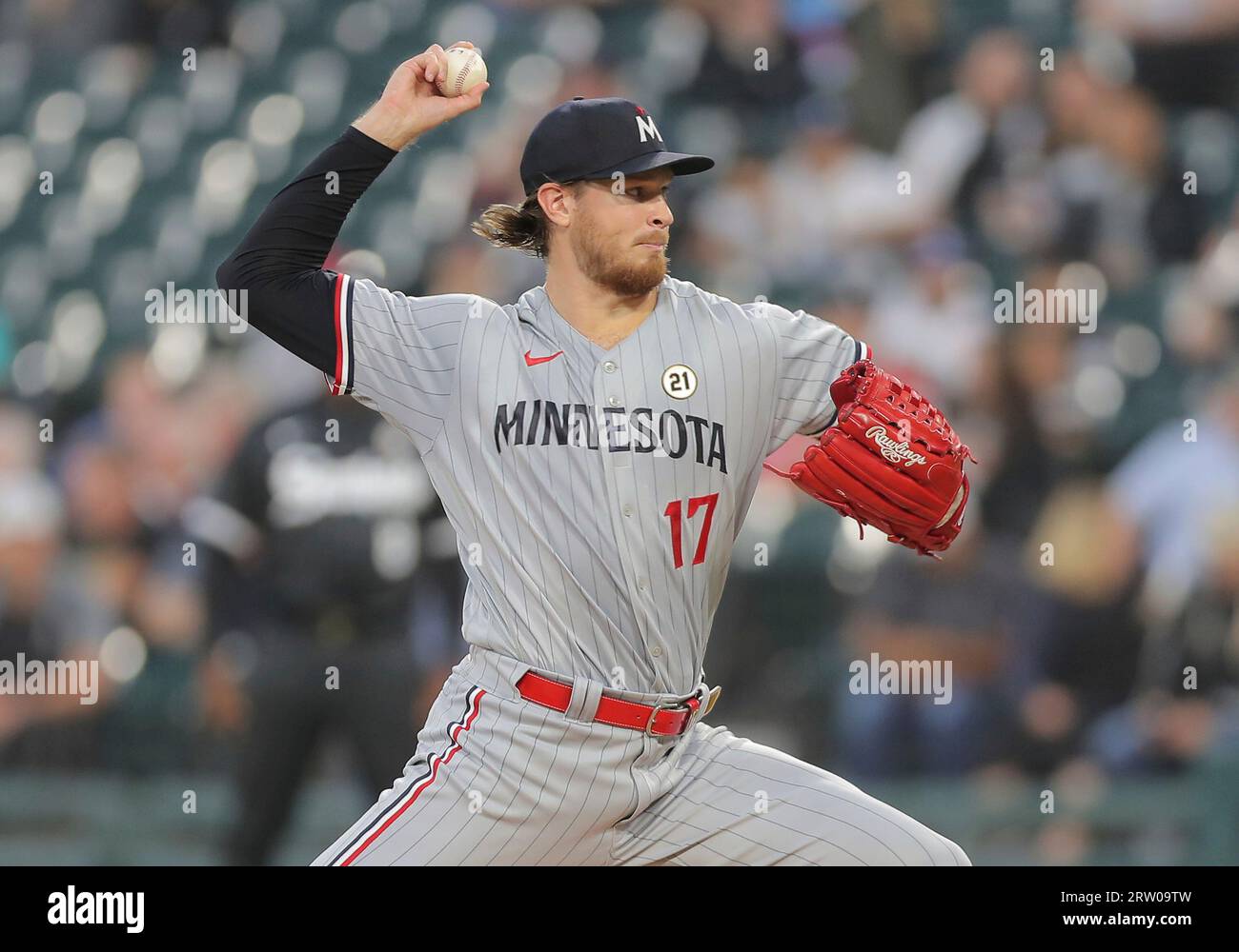 CHICAGO, IL - SEPTEMBER 15: Minnesota Twins starting pitcher Bailey ...