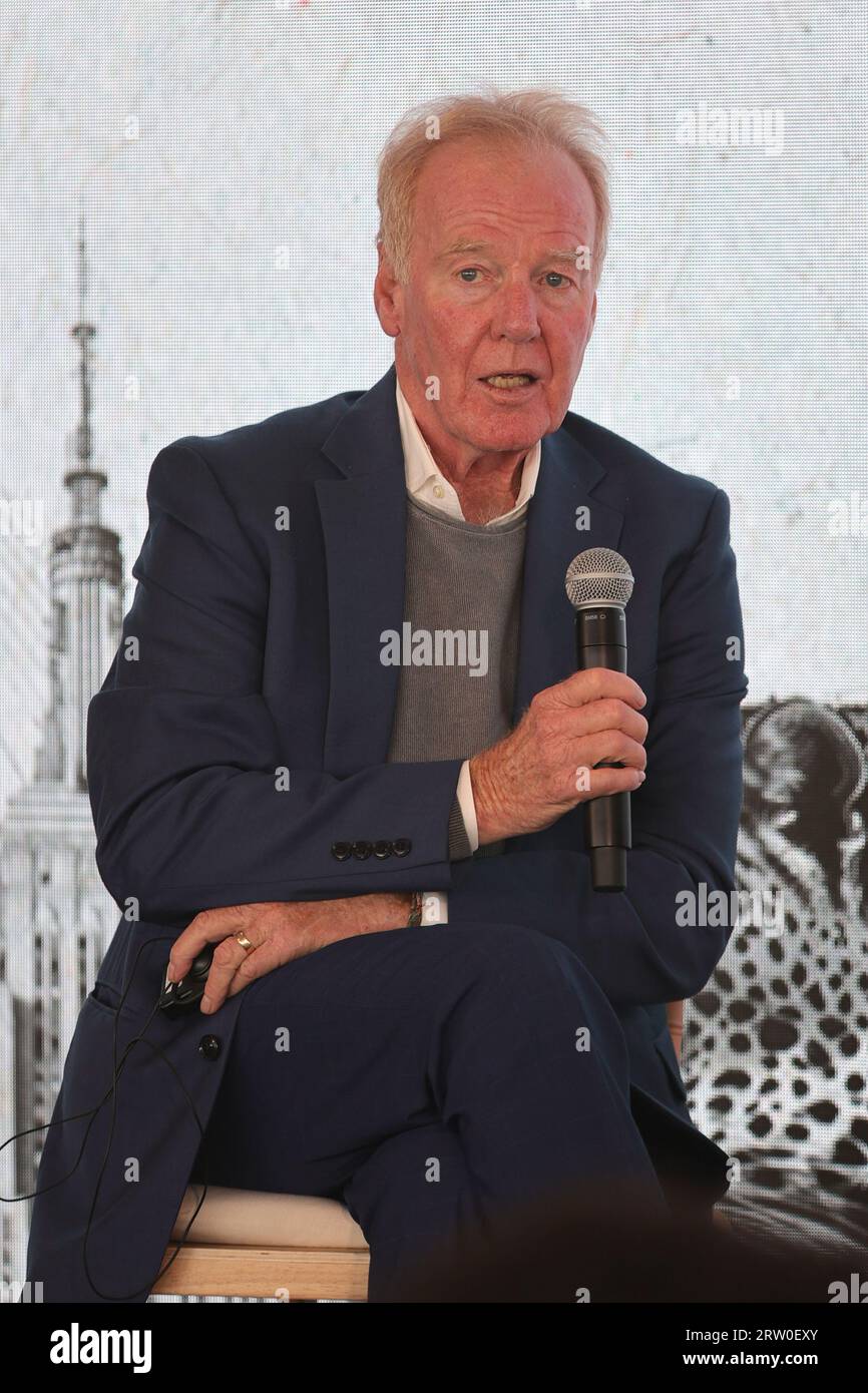 Peter senge hi-res stock photography and images - Alamy