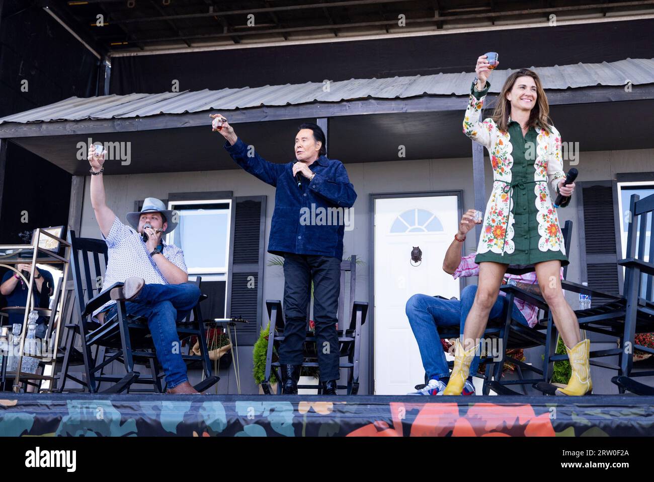 Chris Blandford, left, Wayne Newton, Willy Herrera, and Carrie Greener ...