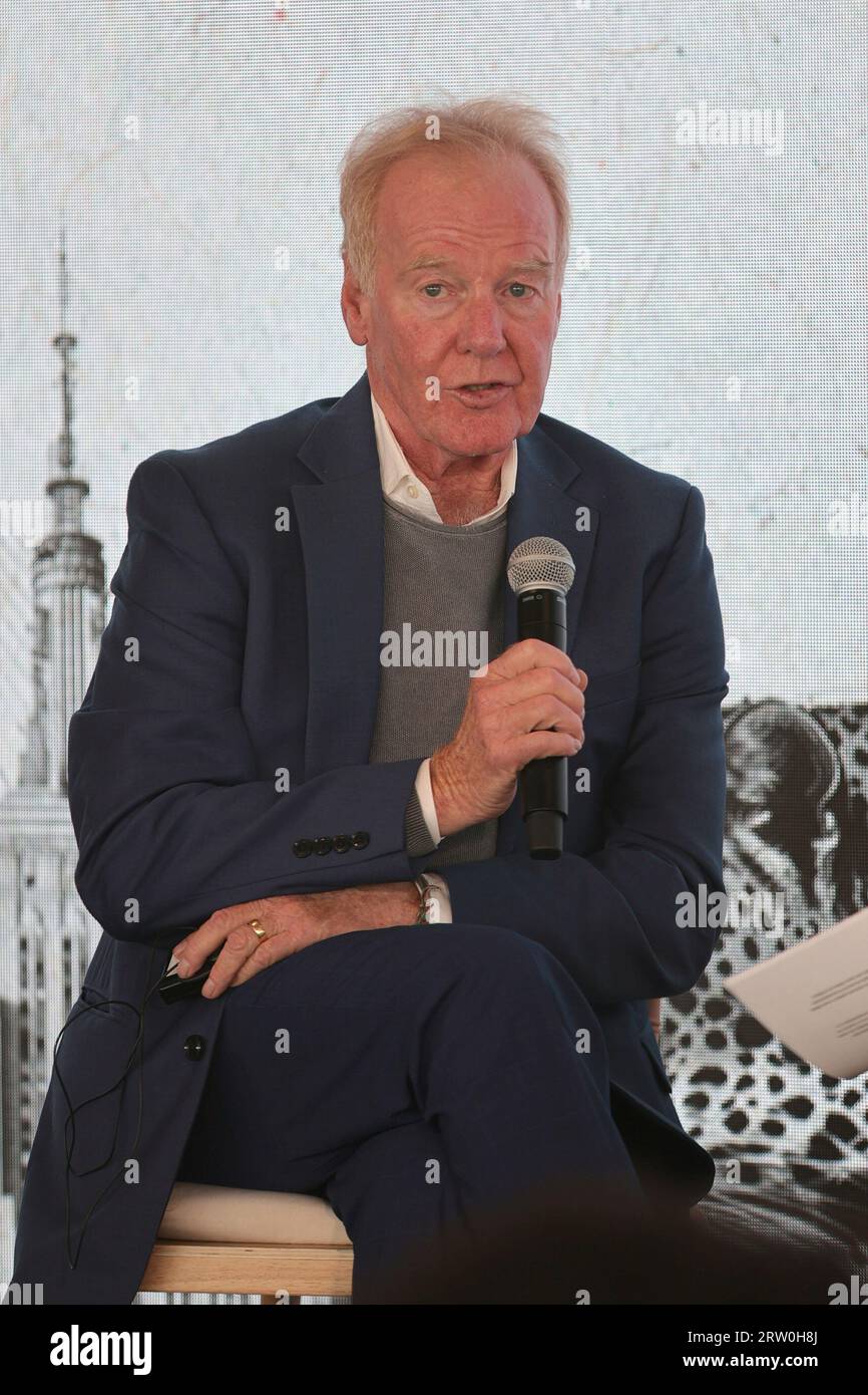 Peter senge american writer hi-res stock photography and images - Alamy