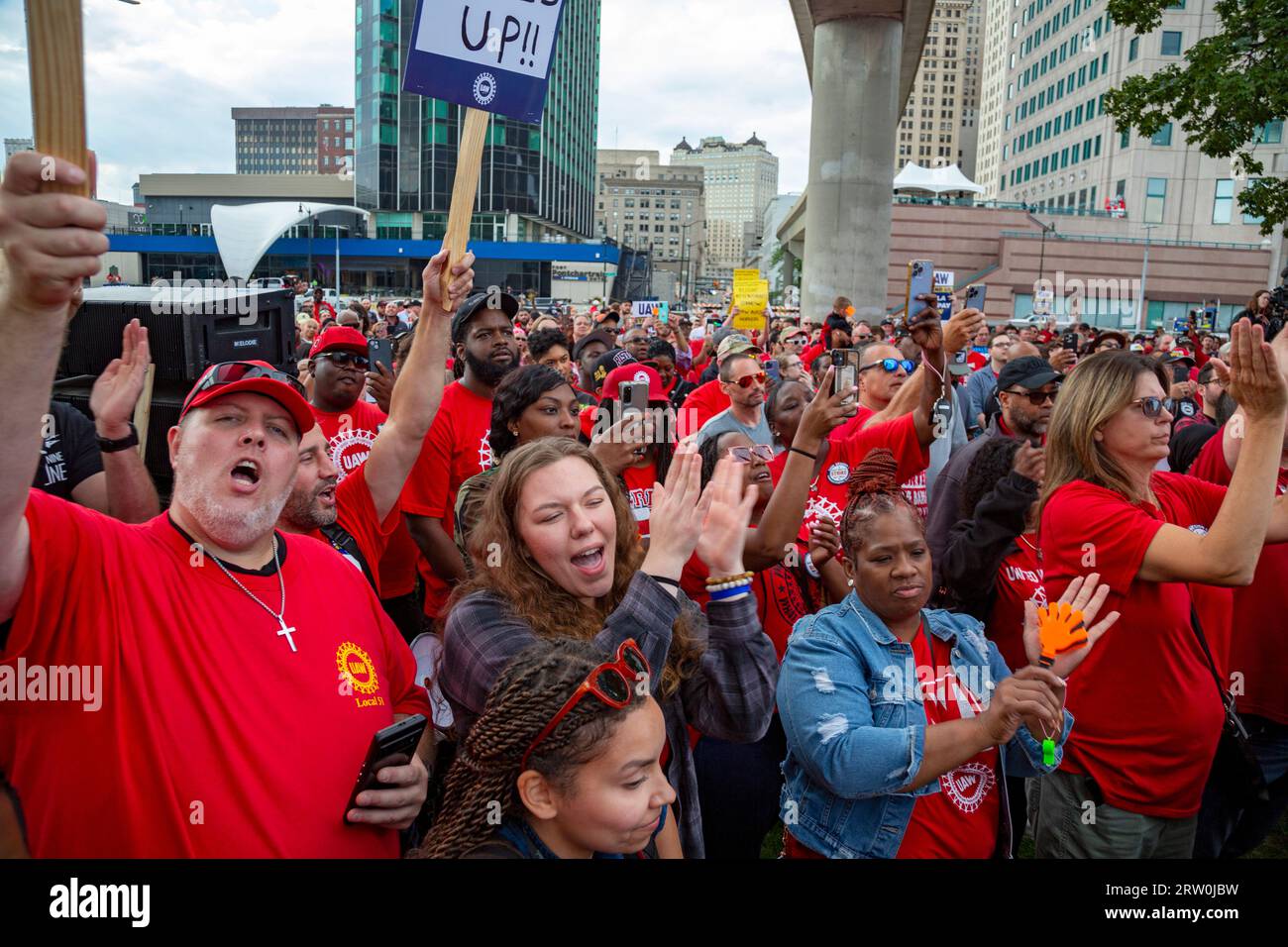 Detroit, Michigan, USA. 15th Sep, 2023. Members of the United Auto ...