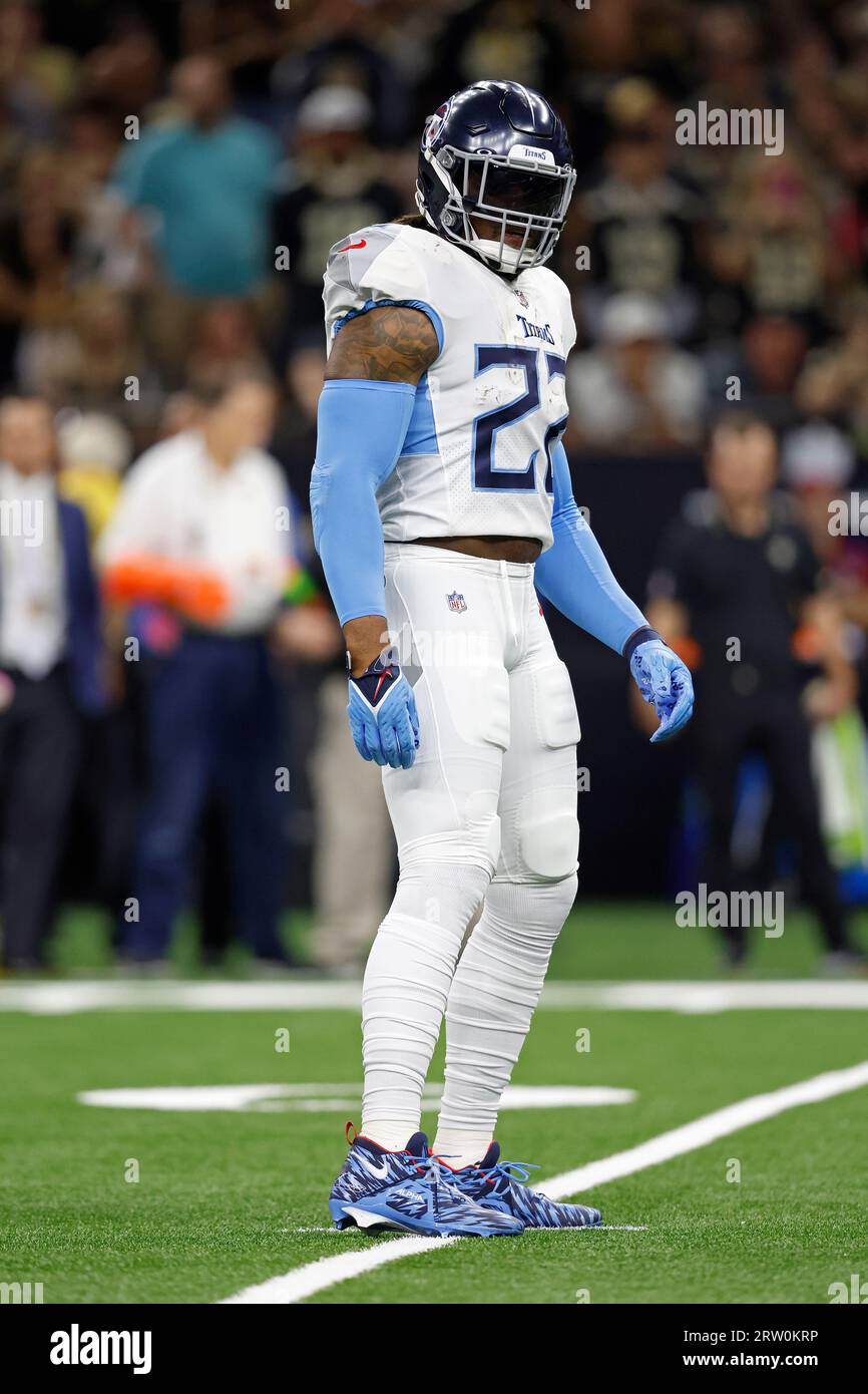 Tennessee Titans running back Derrick Henry (22) during an NFL football ...