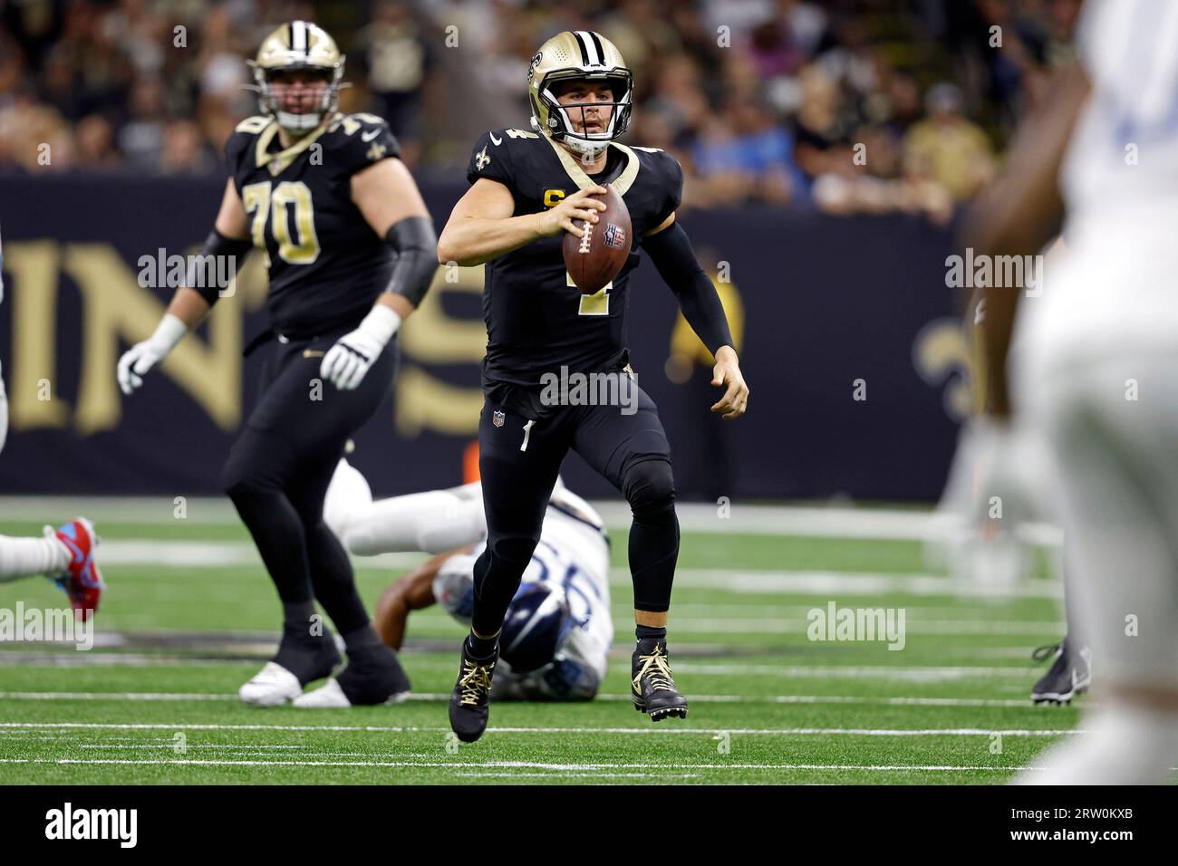 New Orleans Saints quarterback Derek Carr (4) during an NFL football ...