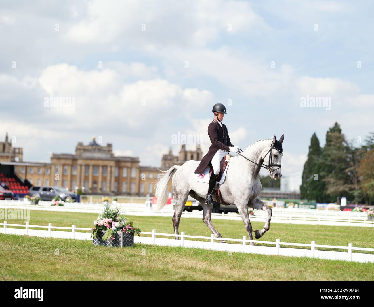 Tom Rowland of Great Britain with Dreamliner during the CCI-L 4 ...