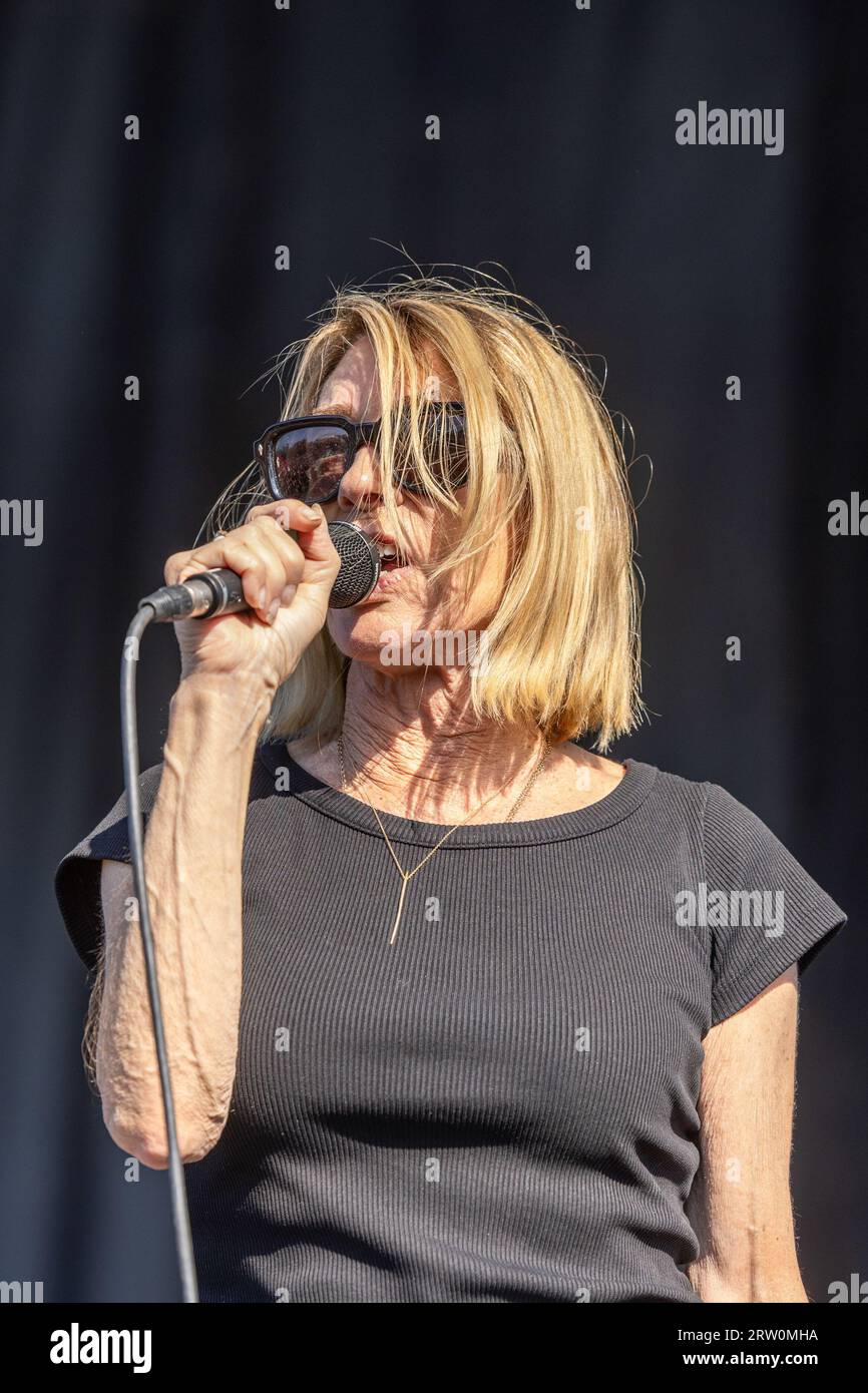 Kim gordon art hi-res stock photography and images - Alamy