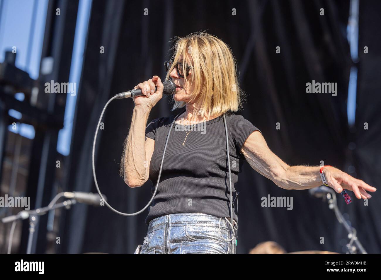 Kim gordon music photo hi-res stock photography and images - Alamy