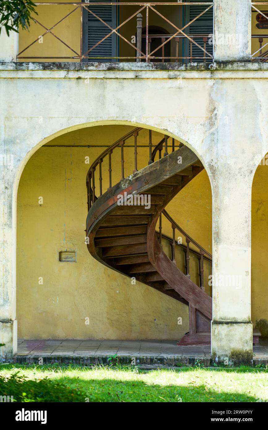 Longzhou county hi-res stock photography and images - Alamy